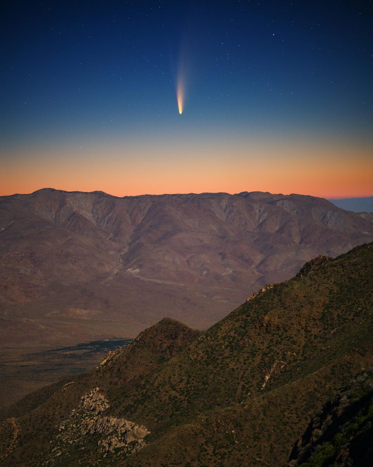 Amazing Photos Of The NEOWISE Comet From California
