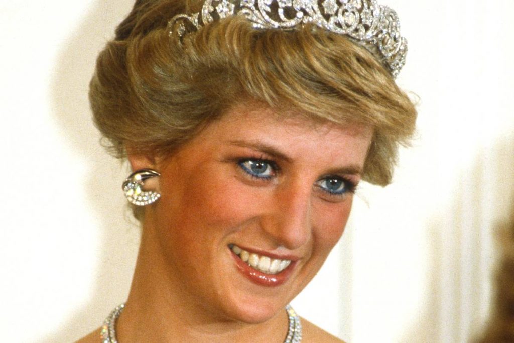 5 Princess Diana Looks That Influence LA Fashion Today