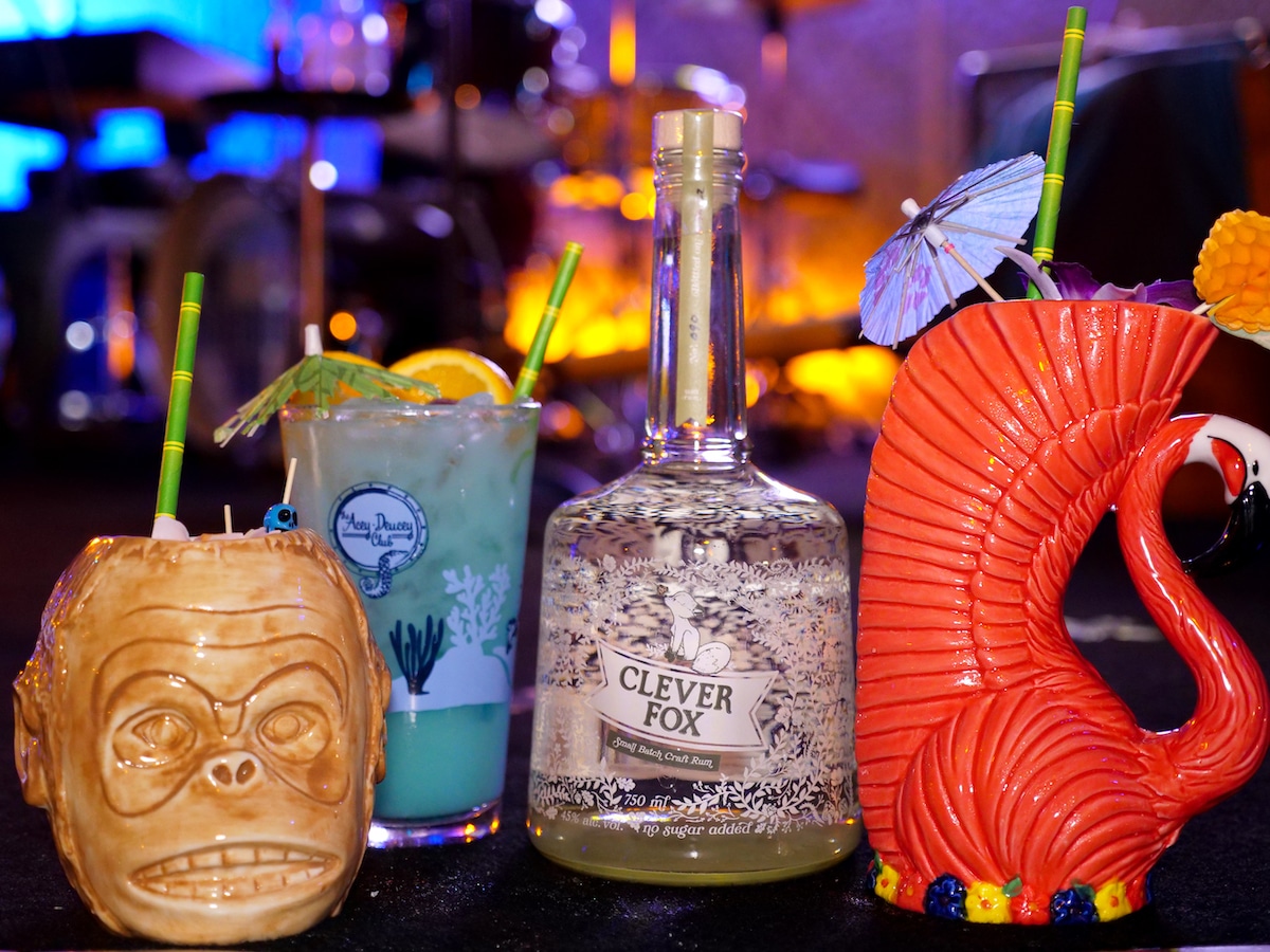 Your Acey Deucey Adventure Starts With A Nautical Pre-Party Agenda