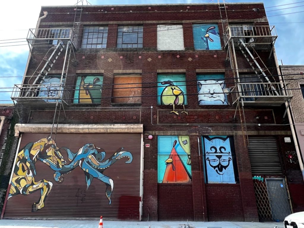 27 Best Street Art Pieces Around Los Angeles