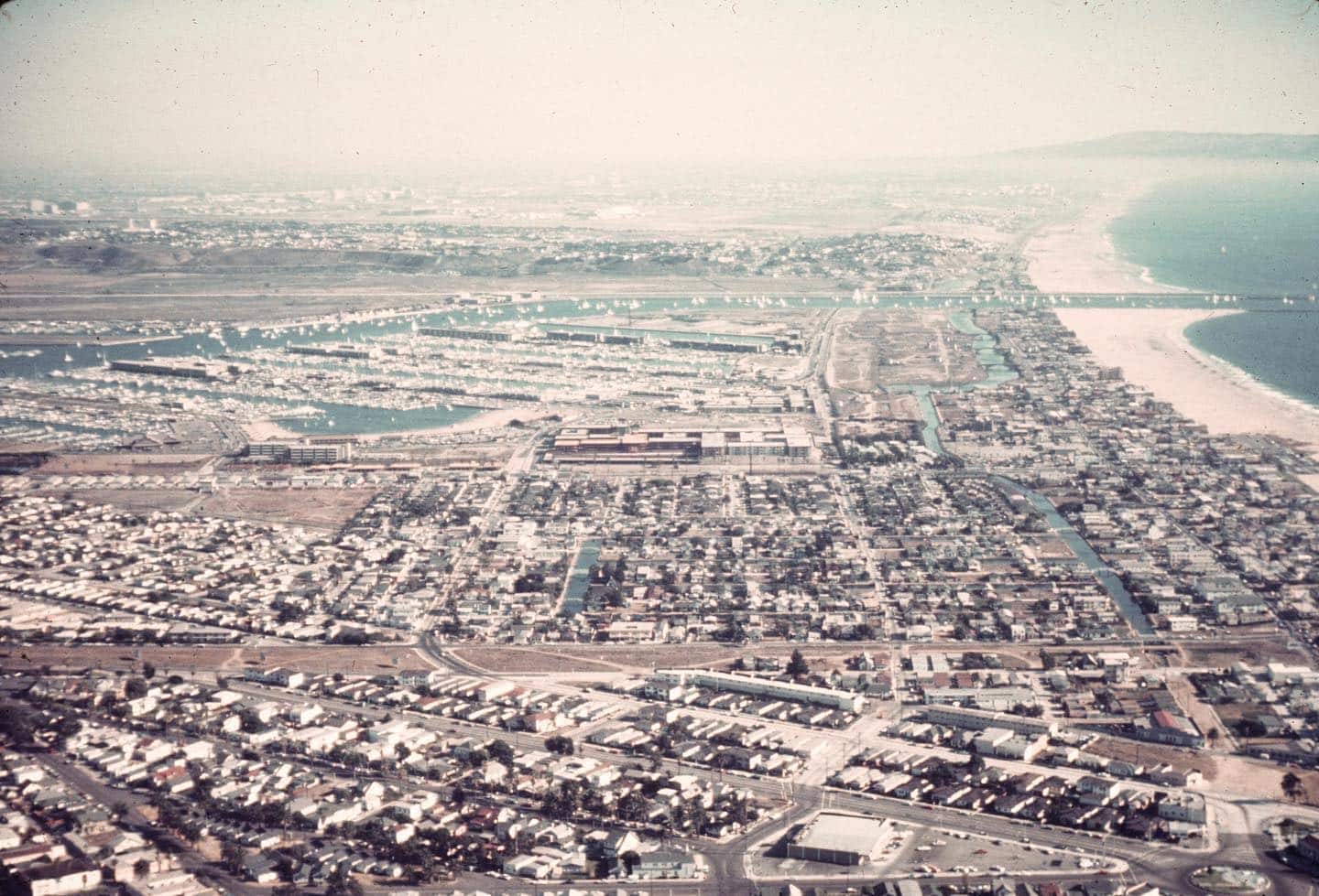 10 Mesmerizing Photos Of Venice From Over 50 Years Ago