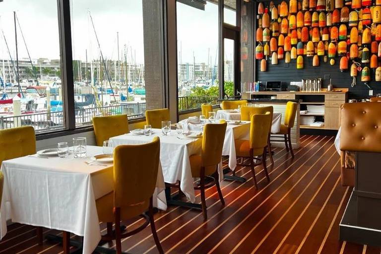 22 Best Brunch Spots In Los Angeles to Kick Off The Weekend