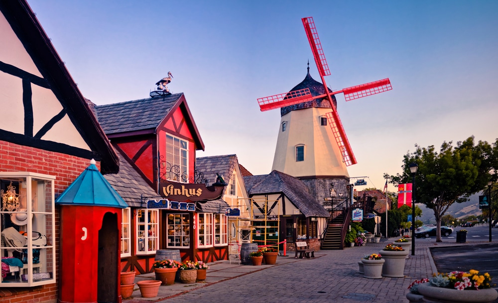 5 Enchanting Small Towns Near Los Angeles