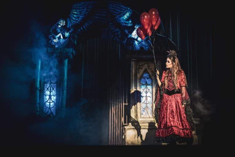 5 Of Our Favorite Things About Vampire Circus’s Undead Fun