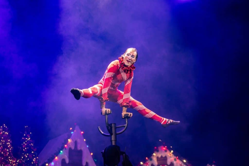 ‘Santa’s Circus’ Brings Its Family-Friendly Show To LA This Holiday!