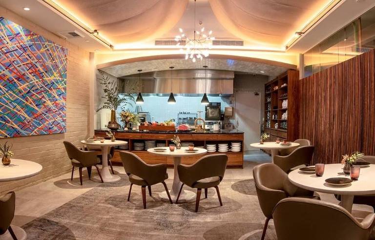 20 Most Unique Restaurants In Los Angeles To Try Right Now