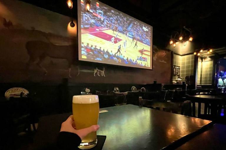 13 Best Sports Bars In L.A. For Watching Your Favorite Games
