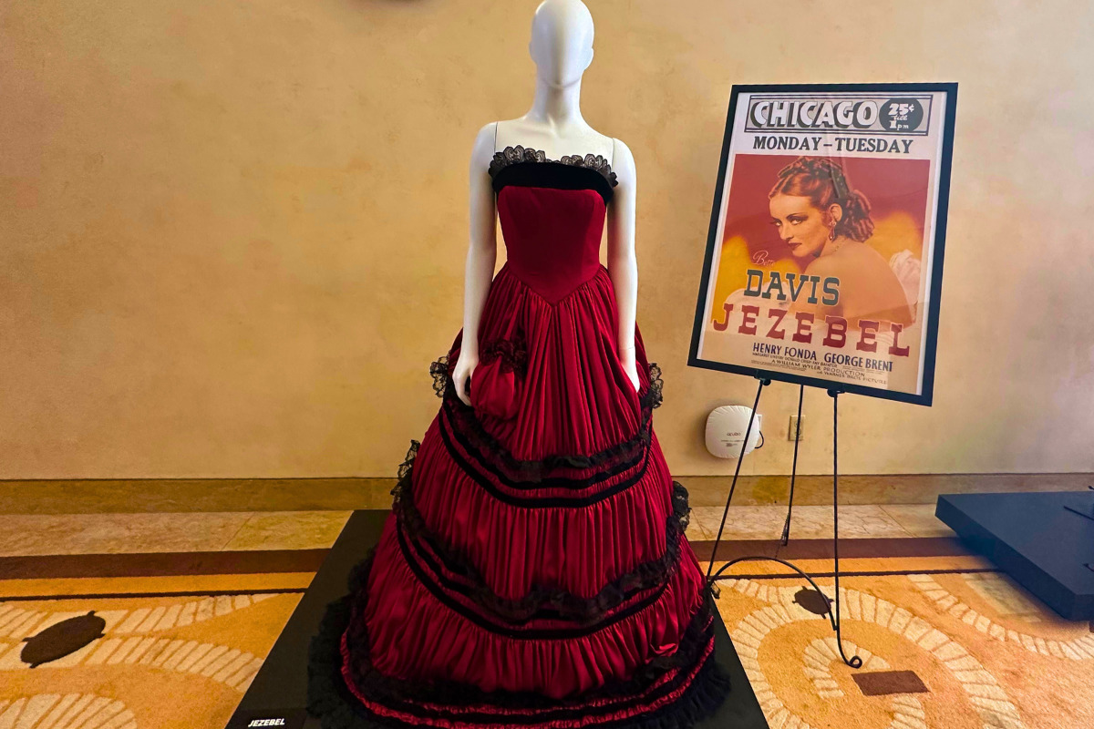 Enter The Golden Age Of Hollywood At TCM Warner Bros. Studio Tour