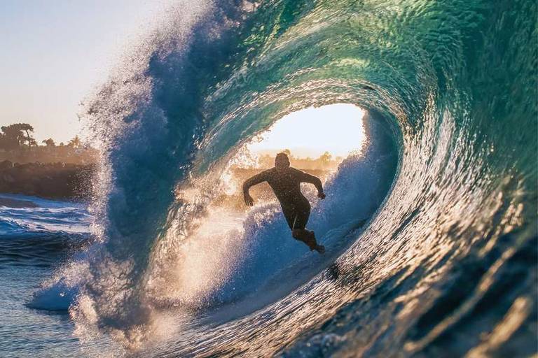 Where To Find Great Waves To Surf In Los Angeles