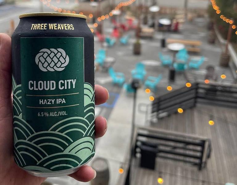The 15 Best Breweries In Los Angeles With The Tastiest Craft Beer