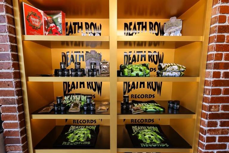 Snoop Dogg’s First Weed Shop Is Open For Business In L.A.