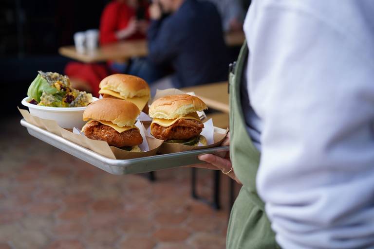 20 Most Unique Restaurants In Los Angeles To Try Right Now