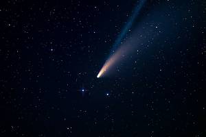 How To See The Brightest "Comet Of The Century" This Weekend