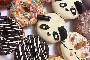 10 Essential Shops For The Best Donuts In Los Angeles