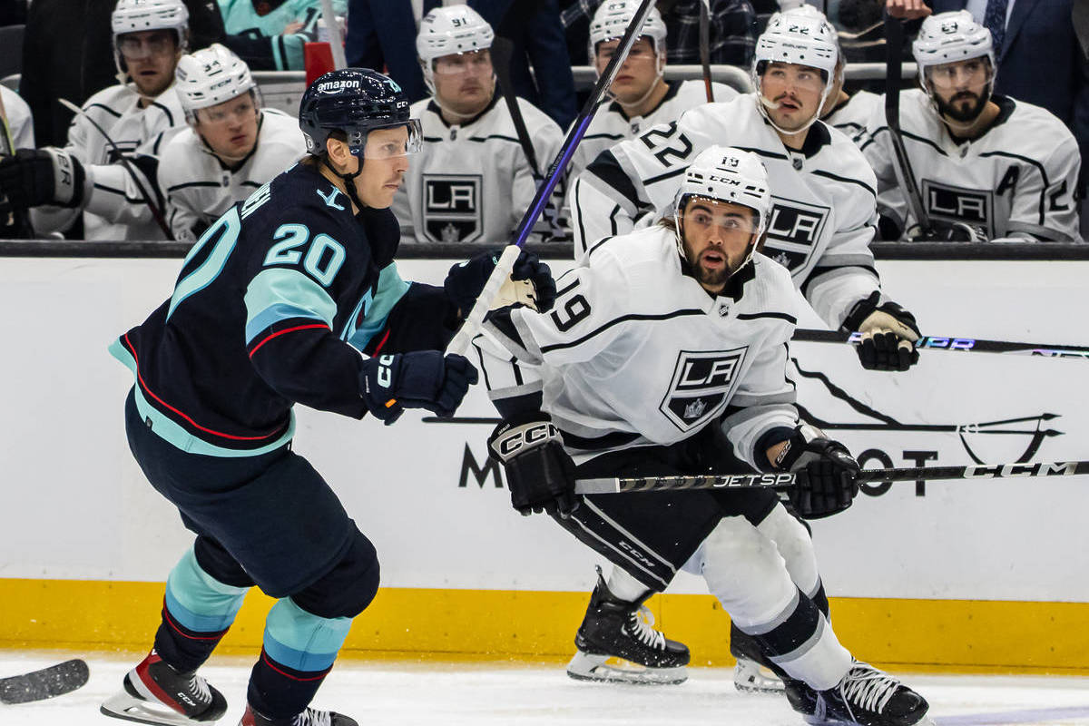 Best Kings Bars In Los Angeles To Watch The NHL Season