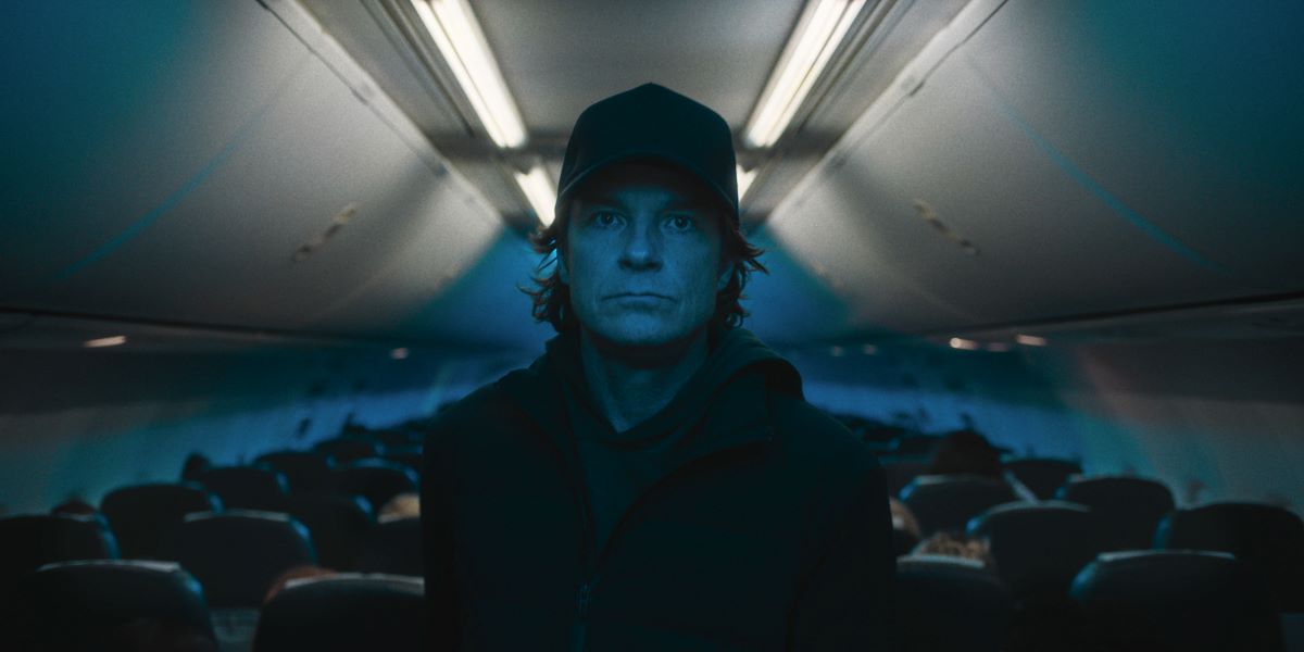 Netflix's #1 Movie Right Now Is A Christmas Thriller Set At LAX