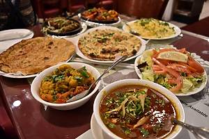 7 Best Halal Restaurants In Los Angeles For Flavorful Eats