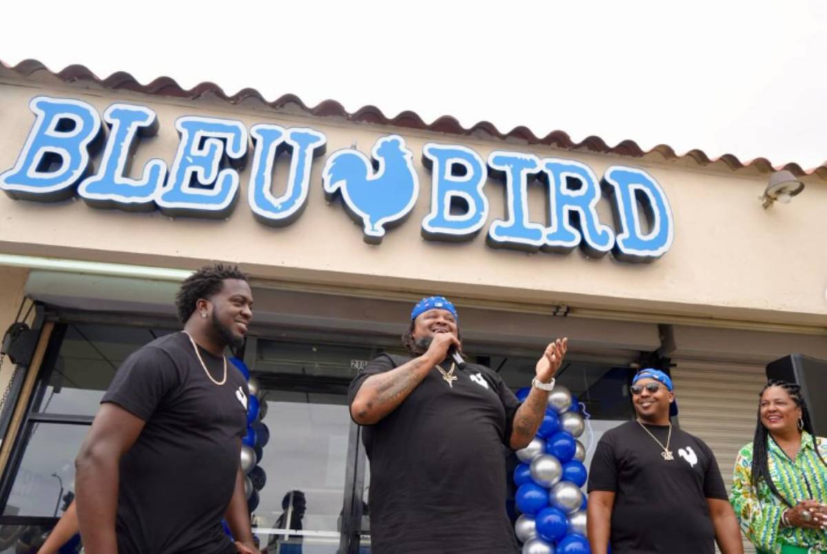 New Black-Owned Restaurant Is Serving Best Fried Chicken In L.A.