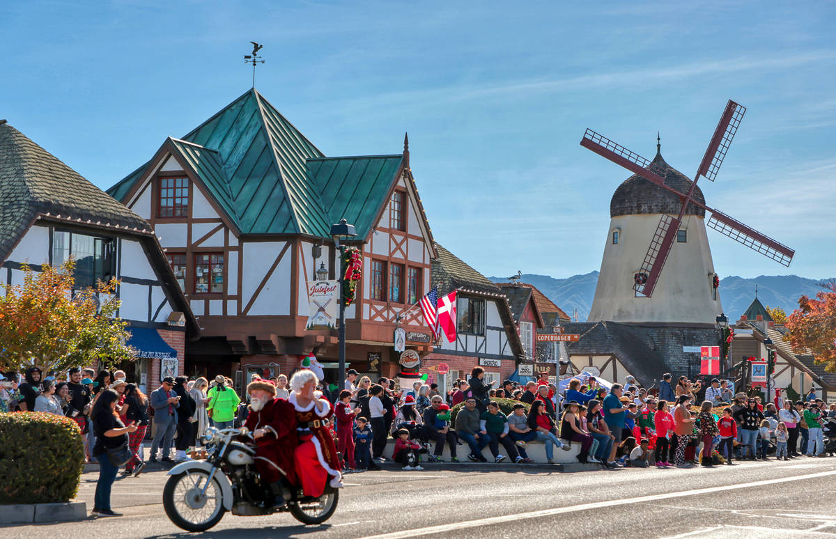Solvang Julefest 2025 Is One Of America's Best Christmas Towns