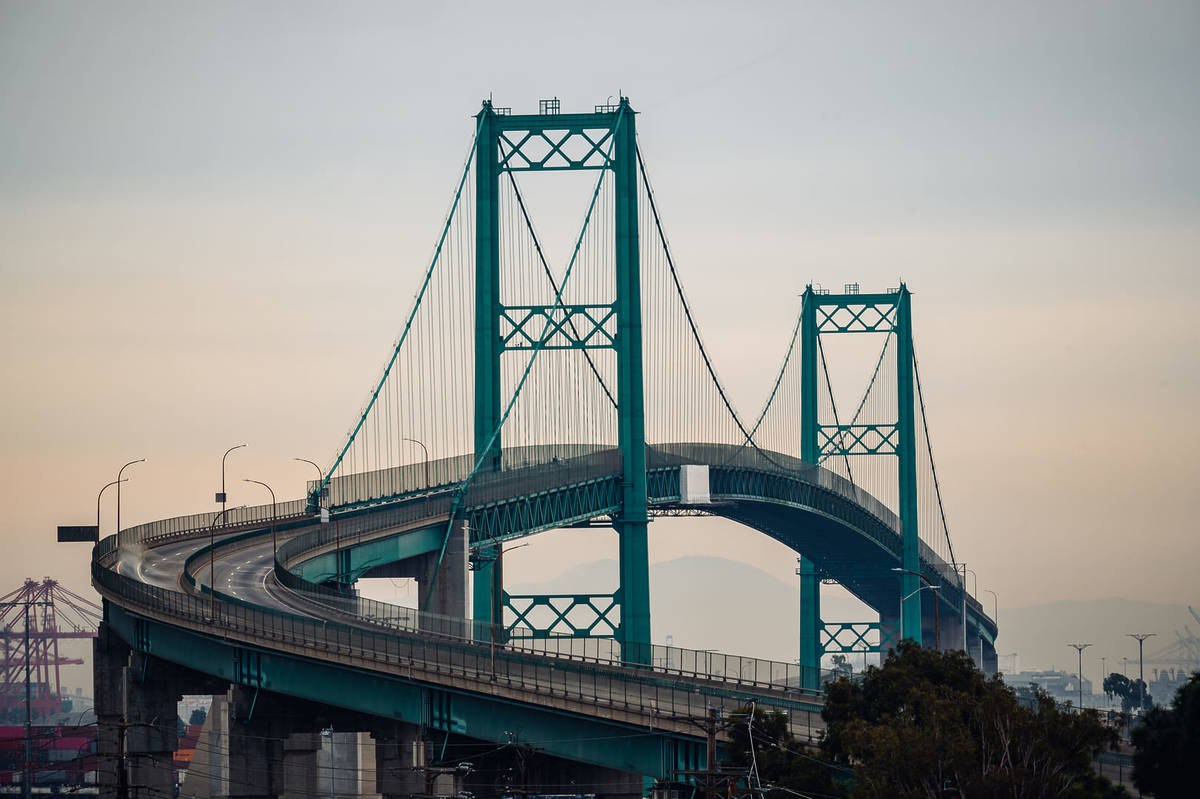 L.A.'s Vincent Thomas Bridge Will Close For At Least A Year
