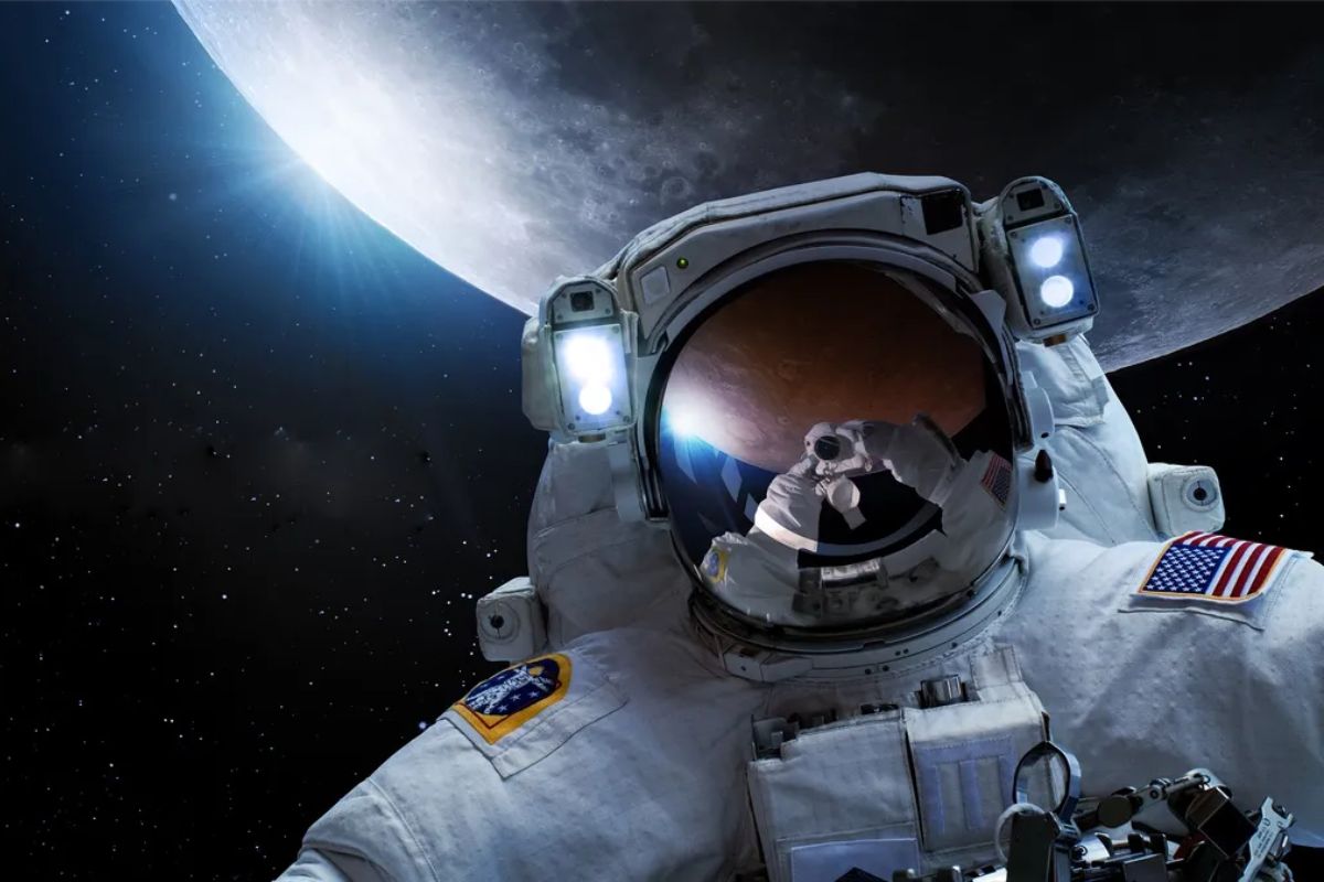 A California Astronaut Will Pilot NASA's First Crewed Moon Mission In 50 Years — Launching In 2026