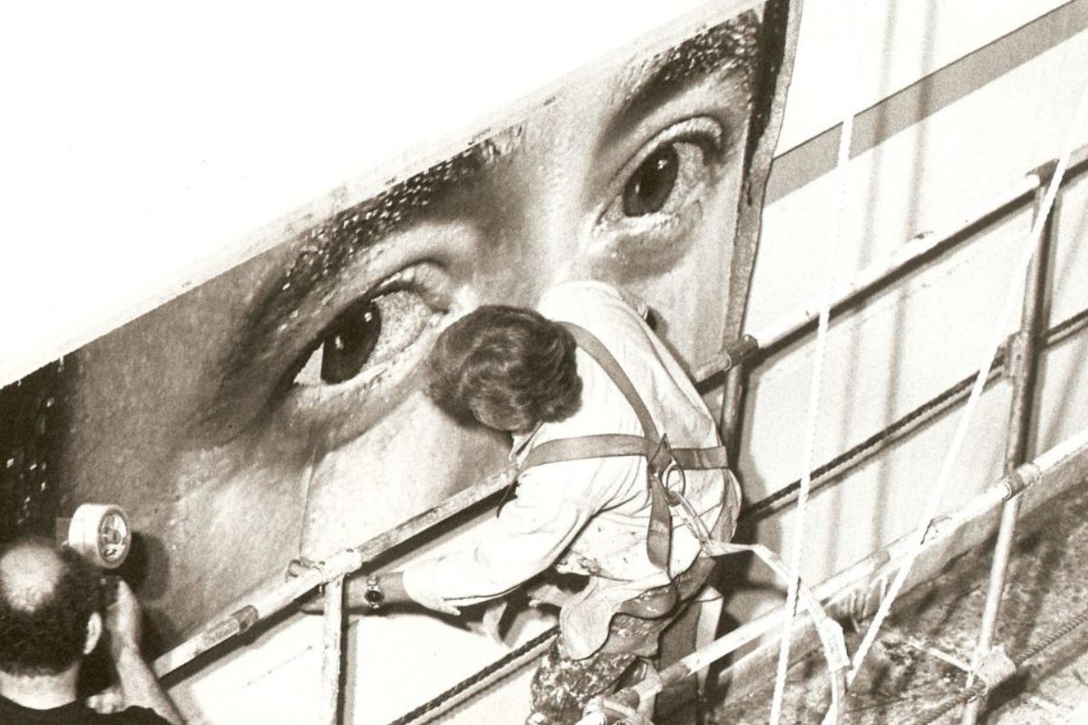 Here’s The Story Behind The Violin Man In That Iconic Mural Over L.A.'s ...