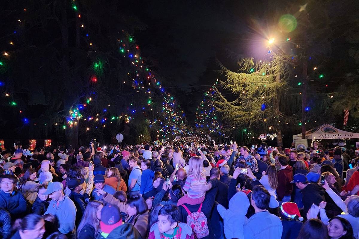 Altadena's Iconic Christmas Tree Lane Lights Up This Weekend
