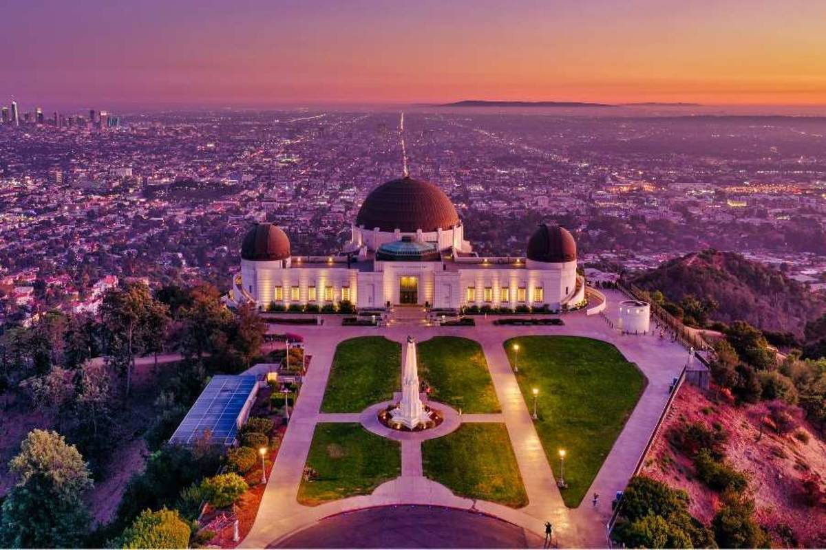 Join Experts At Griffith Observatory's Free Monthly Star Party