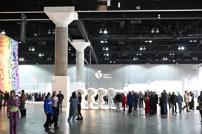 LA Art Show Returns In January 2026 With 90+ Galleries