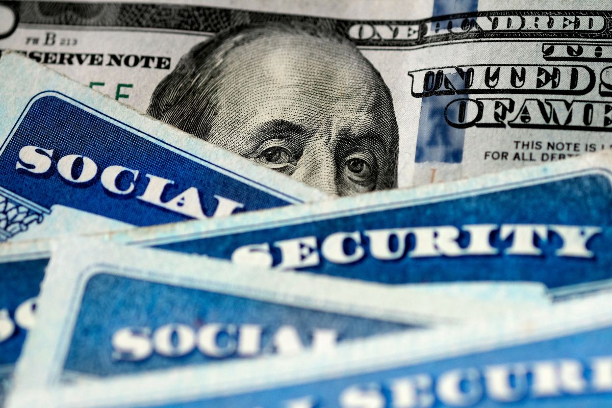 From Retirement Age To Medicare — These Are The Most Important Social ...