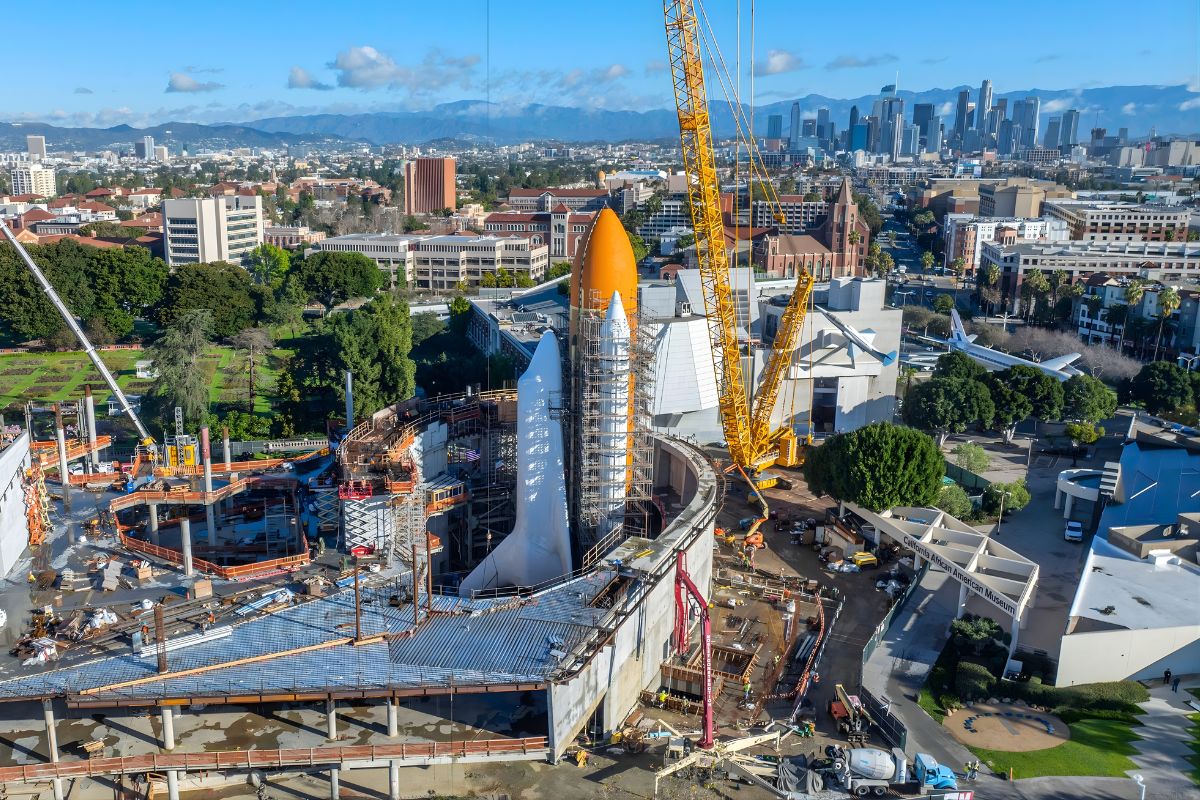 California Science Center schließt Bauarbeiten für das neue Zuhause des ...