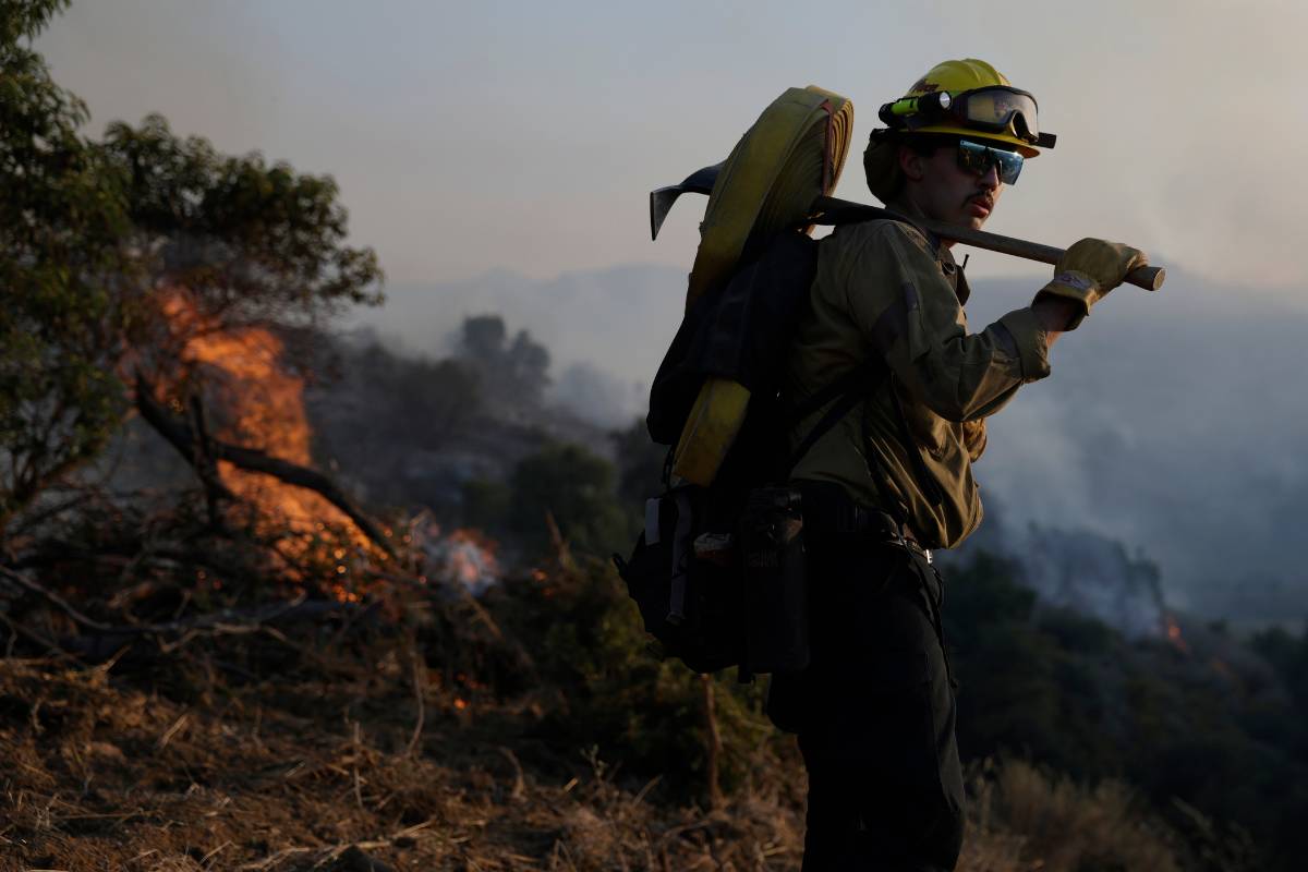 Sandy Fire in Simi Valley: the zones under evacuation, air quality ...