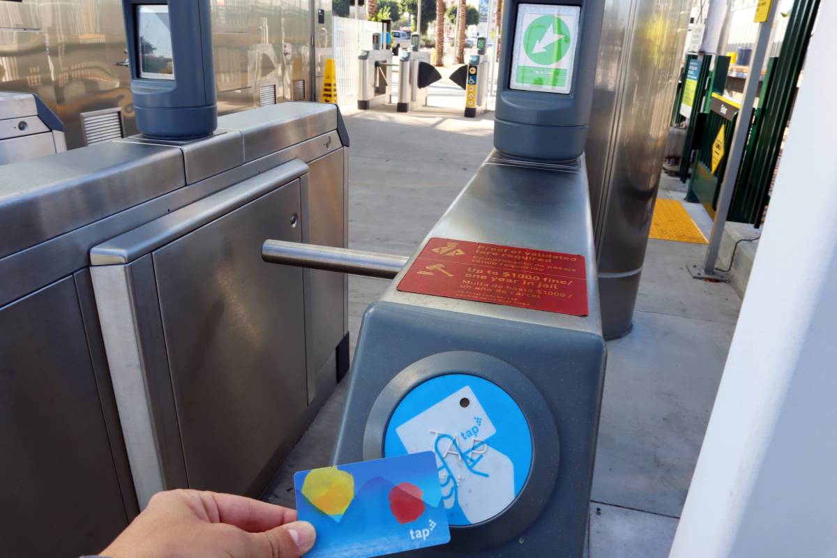 One month after the D Line opening, Metro rail system sees its highest ...