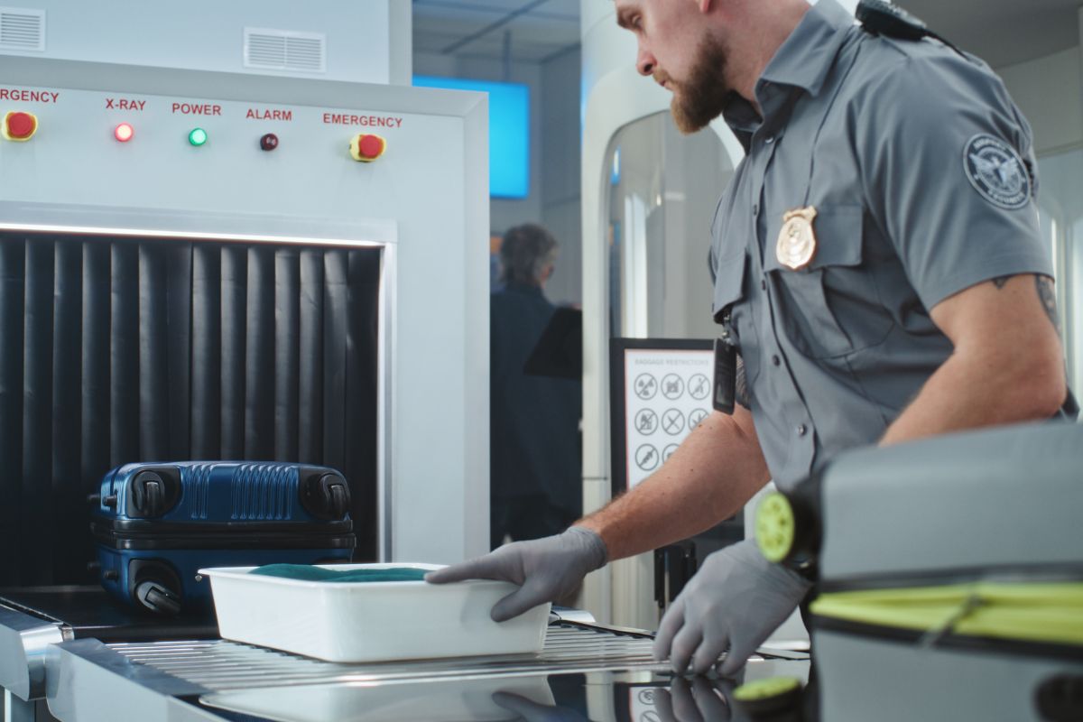 TSA is quietly rolling out a massive $781 million scanner upgrade at ...