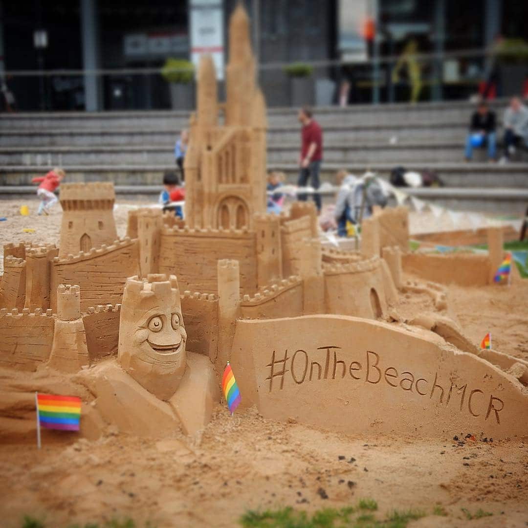 A Massive Sandpit Complete With Giant Deck Chair Is Coming To Manchester