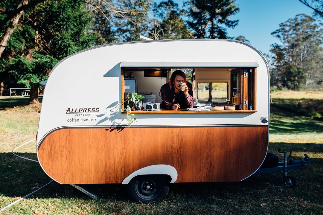 A Retro Caravan Will Be Giving Out FREE Espresso Martinis In Manchester ...