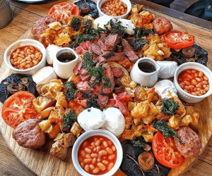 Brewski - This Manchester Restaurant Serves Monster Sharing Platters ...