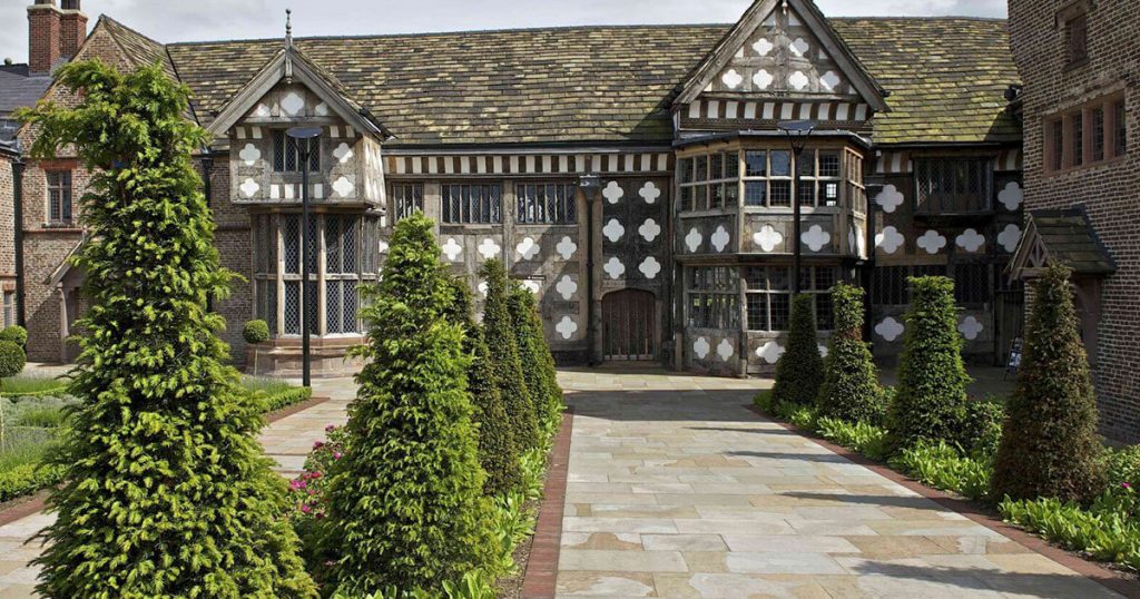The 13 Most Haunted Places In Greater Manchester To Get Your Spook On ...