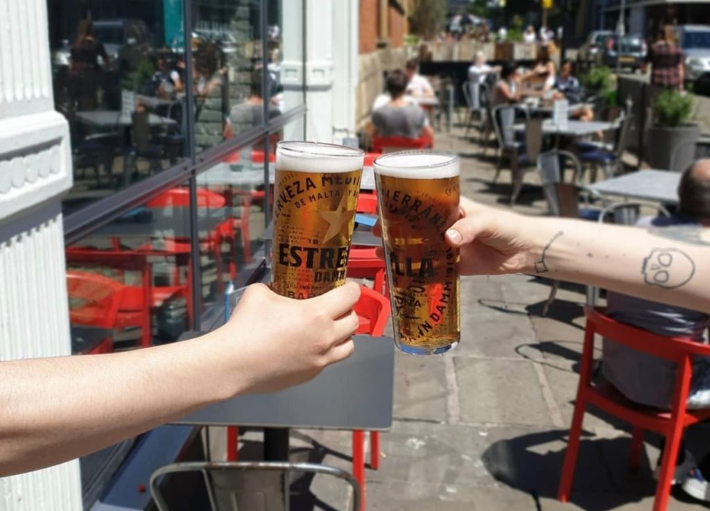 9 Amazing Places To Enjoy Outdoor Brunch In Manchester