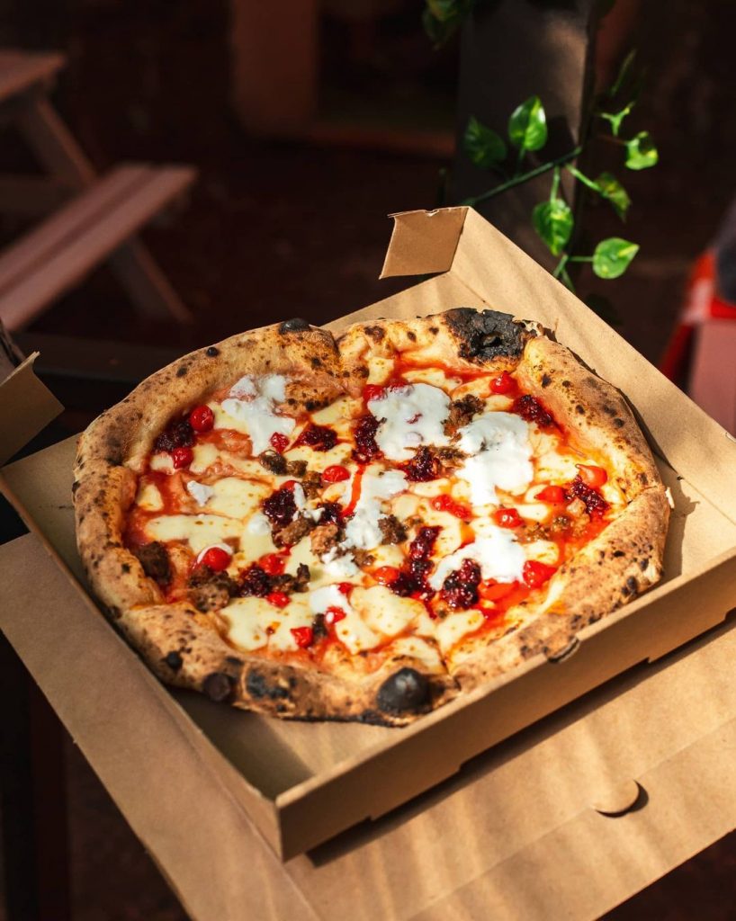 Escape To Manchester's Twinkling Secret Garden That's Home To Delicious ...