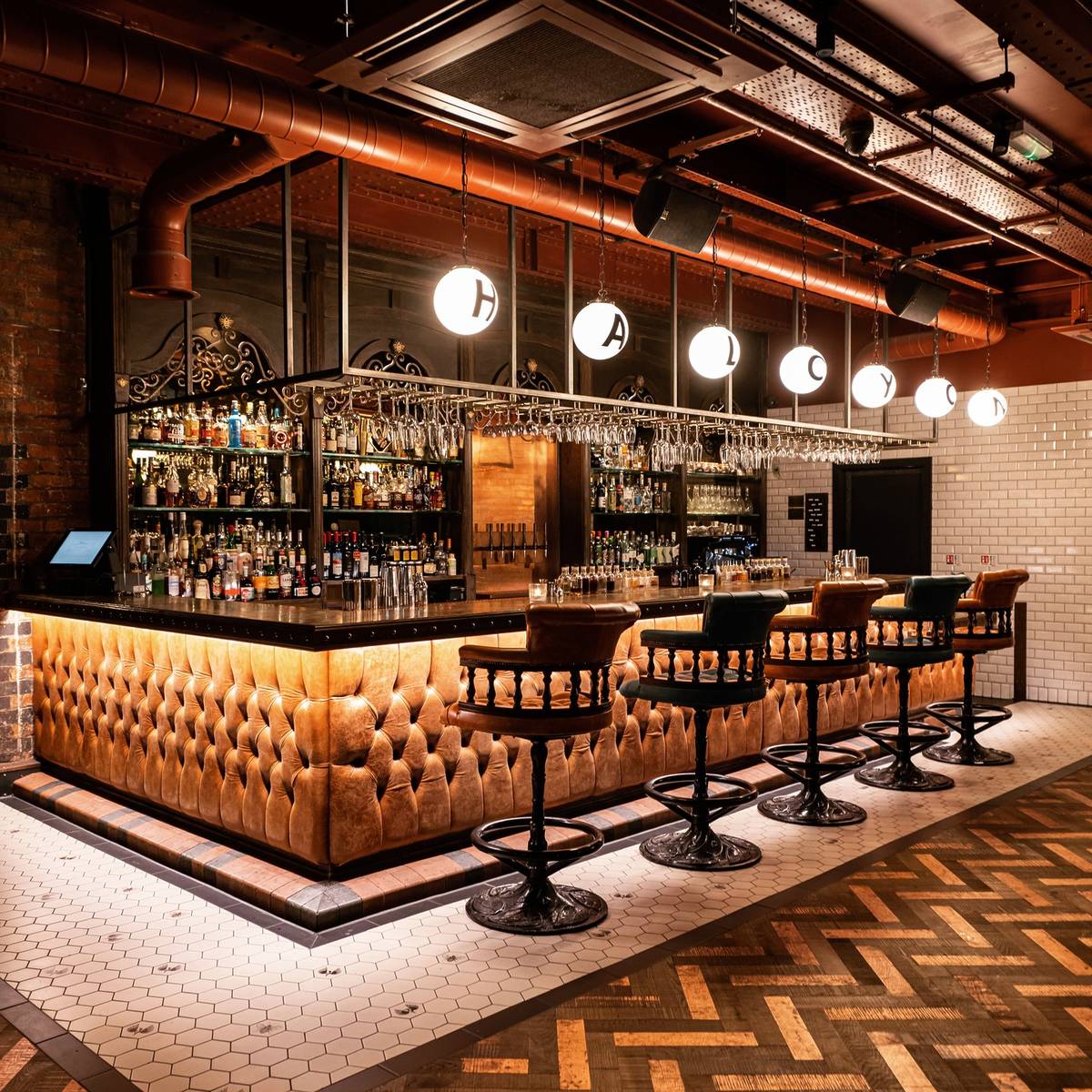 The Best Hidden Bars To Try In Manchester