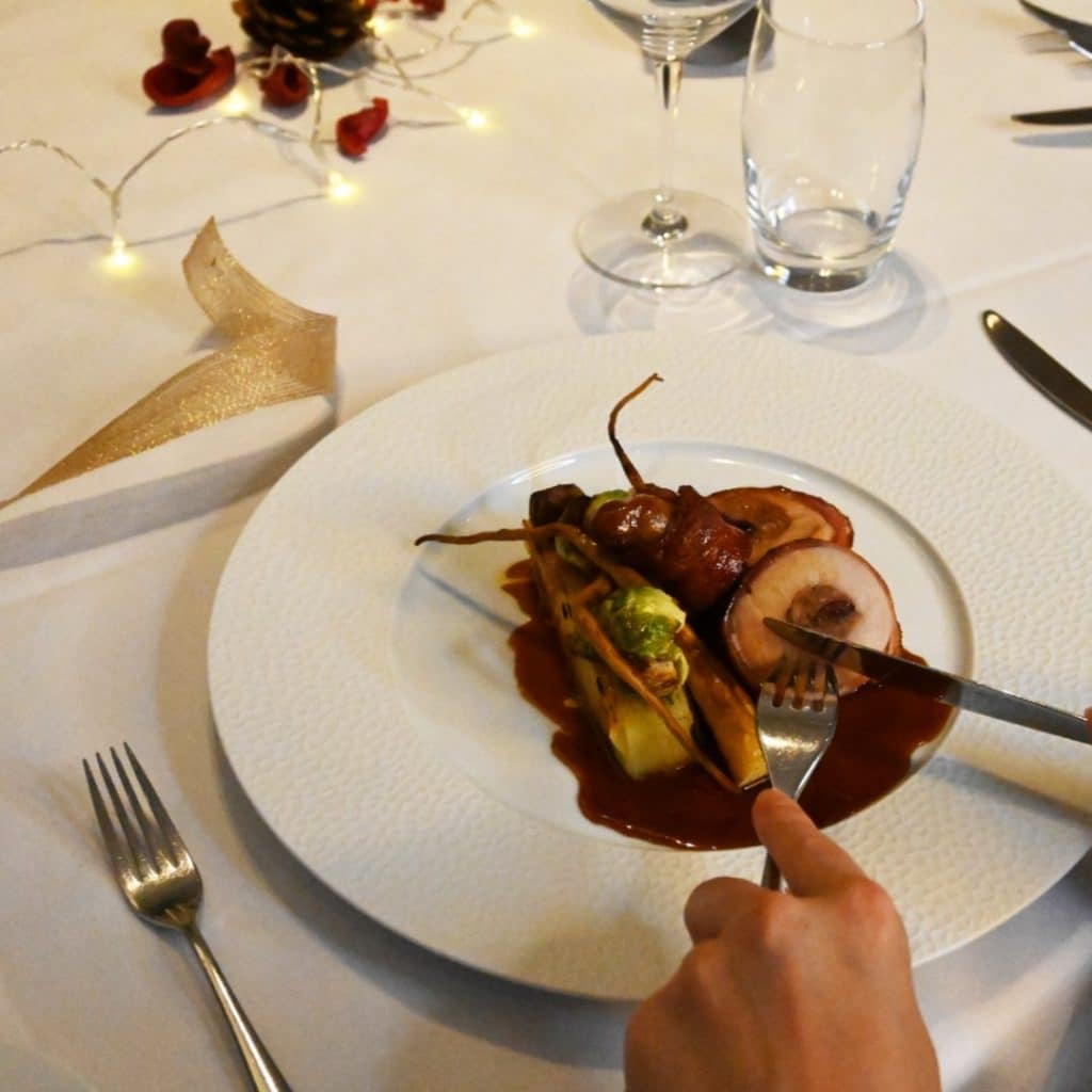 8 Of The Best Places To Enjoy A Stress-Free Family Dinner This ...