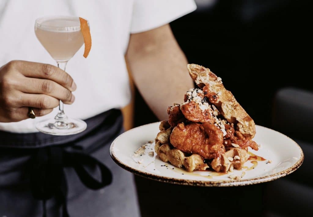 A Glamorous New York-Inspired Disco Brunch With DJs & Bottomless Cosmos ...