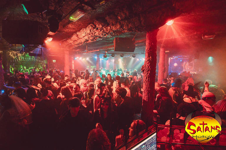 The Best Nightclubs In Manchester To Dance The Night Away