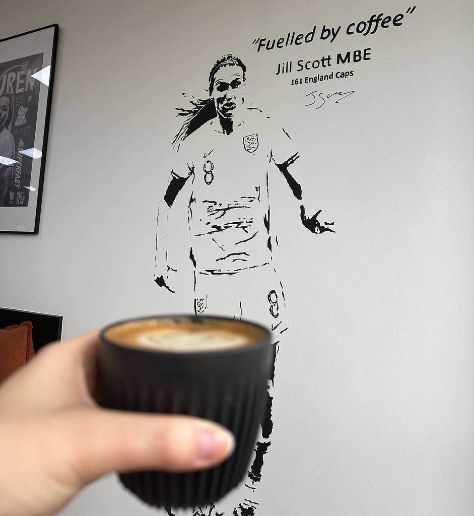 Boxx2Boxx: The Wythenshawe Coffee Shop Owned By Jill Scott