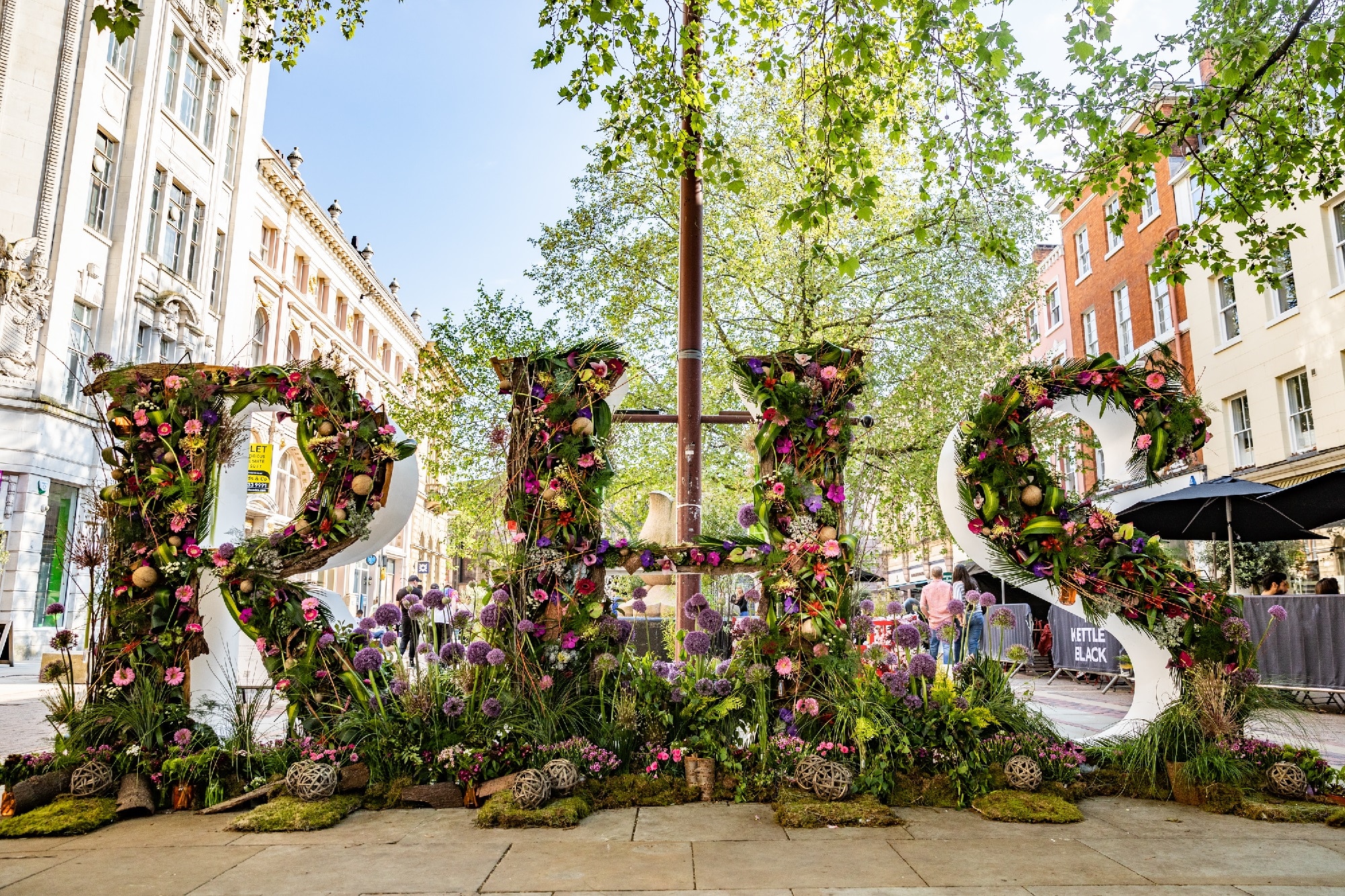 Everything You Need To Know About Manchester Flower Festival
