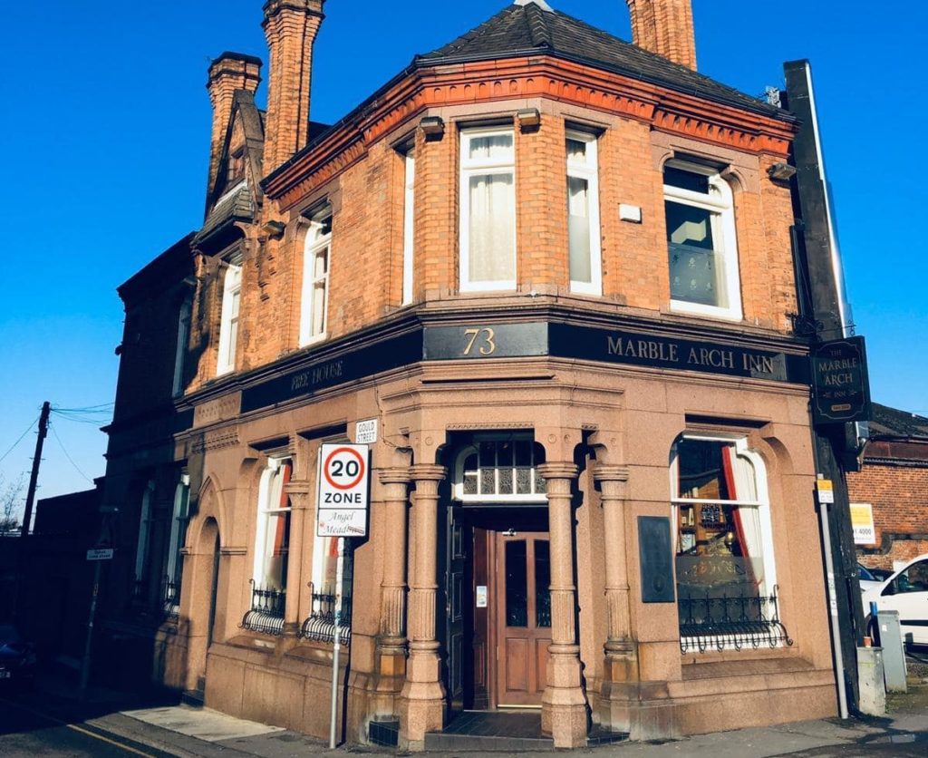 Historic Manchester Pub Walk: Visit All Of The City's Oldest Pubs