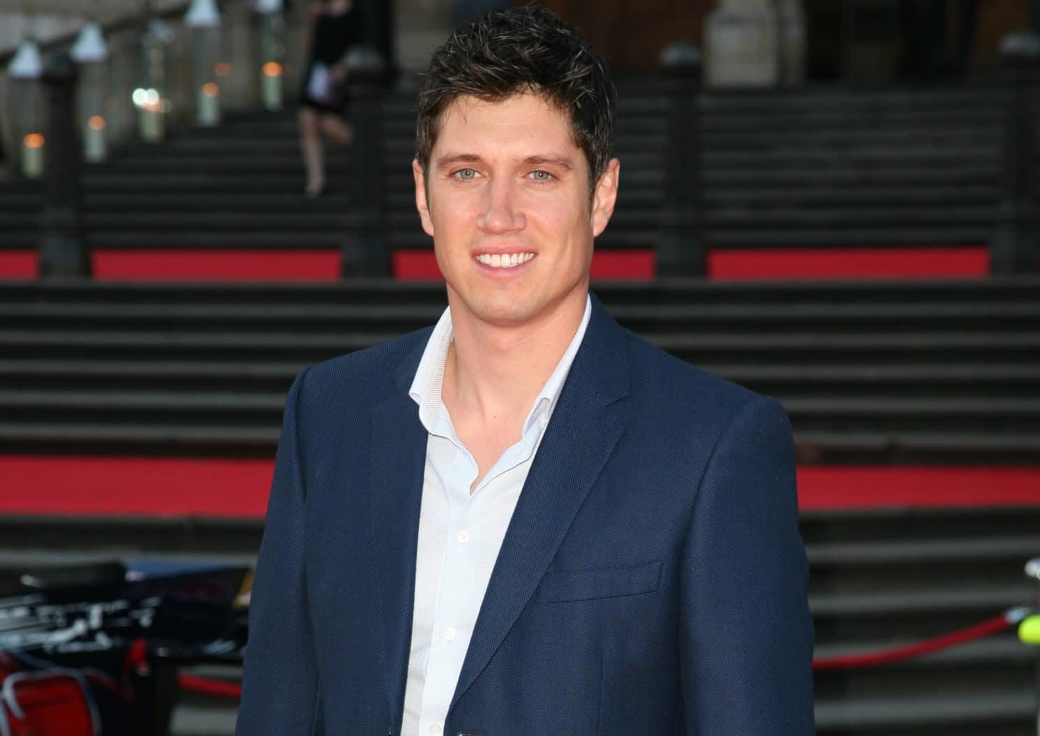 Vernon Kay Finishes Children In Need Ultramarathon In Bolton