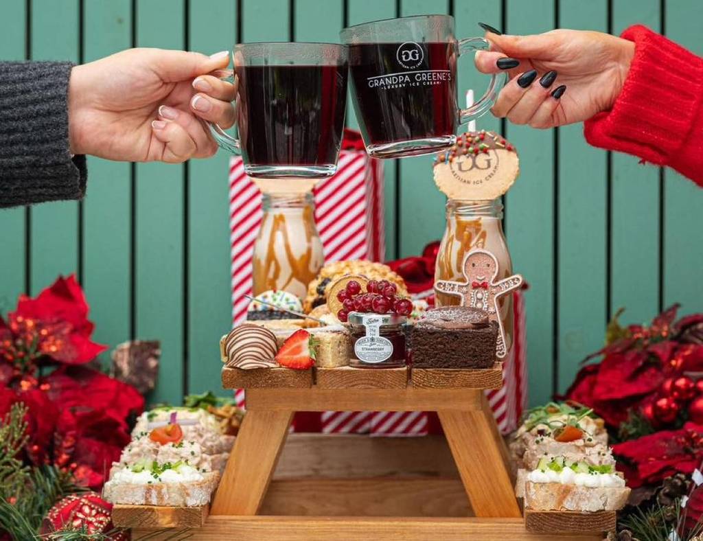 You Can Indulge In A Christmas Feast In Grandpa Greene's Igloos