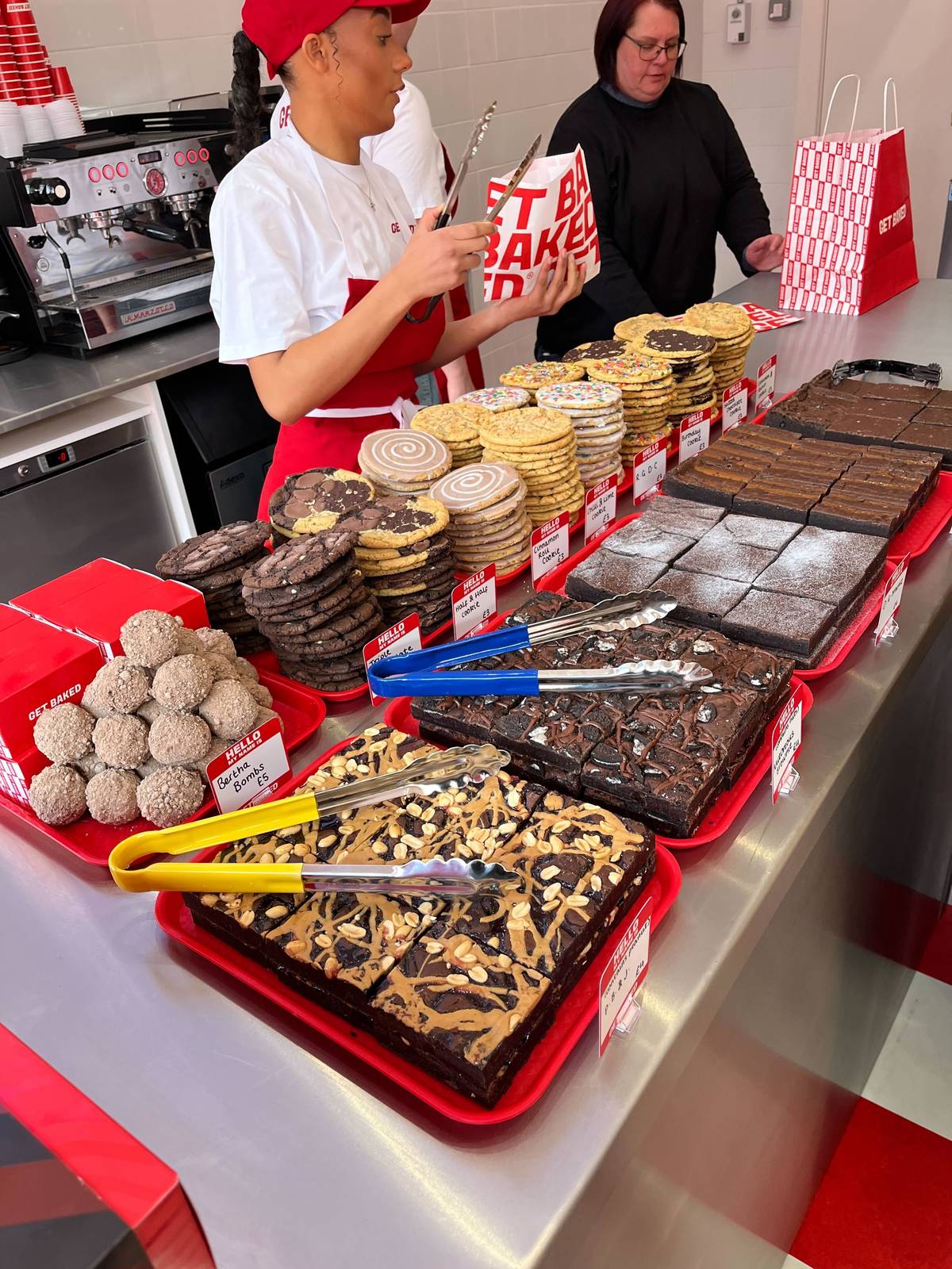 Get Baked Famed For Huge 'Bertha' Cake To Open In Manchester